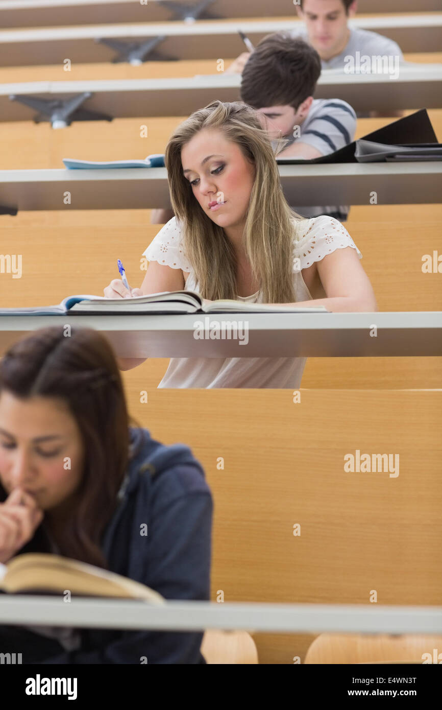 Lecturer university group hall hi-res stock photography and images - Alamy