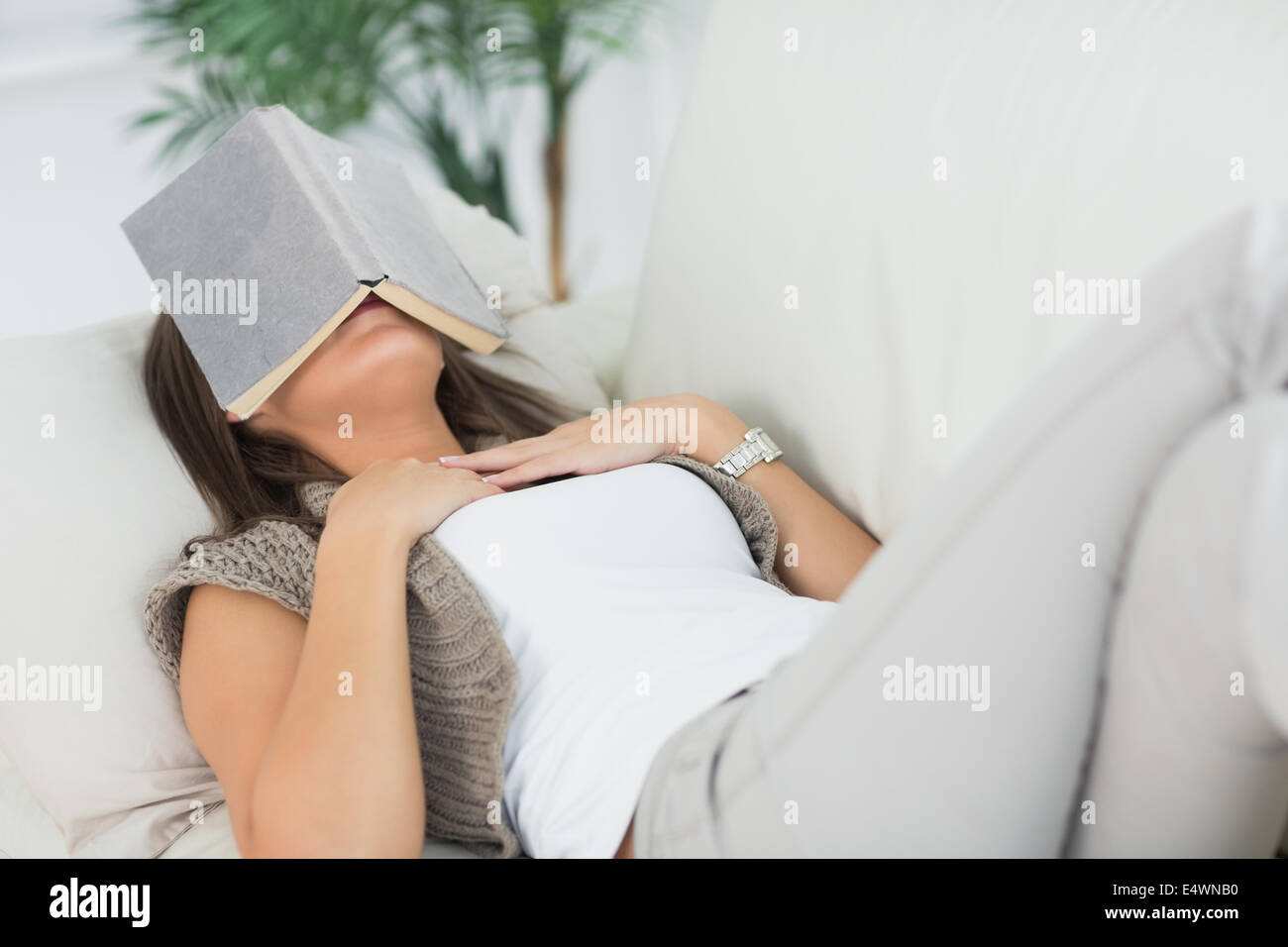 Asleep reading book head hi-res stock photography and images - Alamy