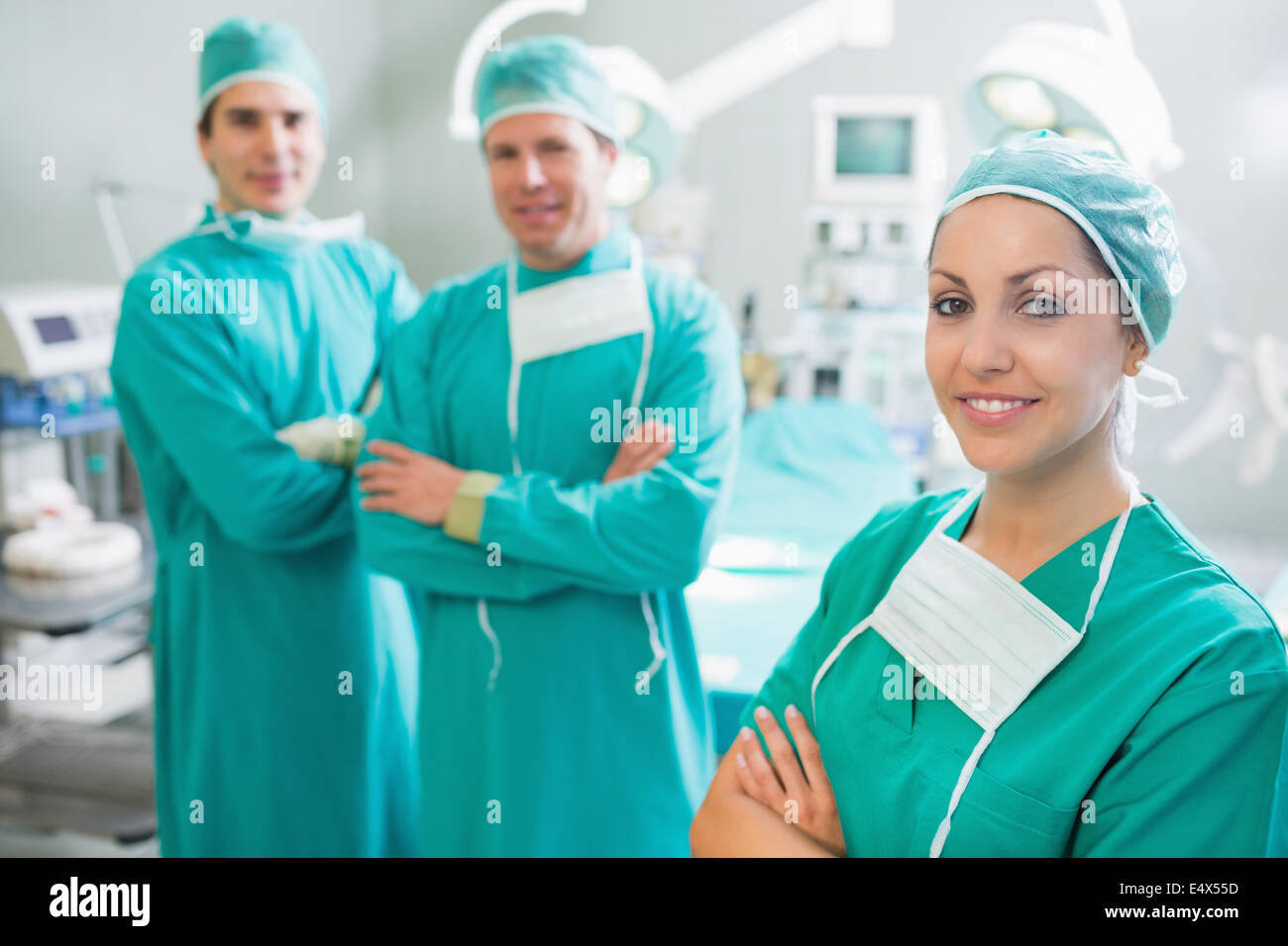 Surgical team hi-res stock photography and images - Alamy