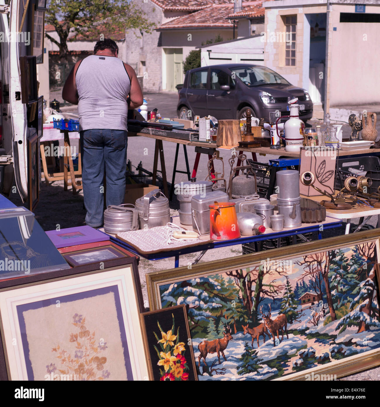 Brocantes are also known as marché des puces (flea market), vide ...