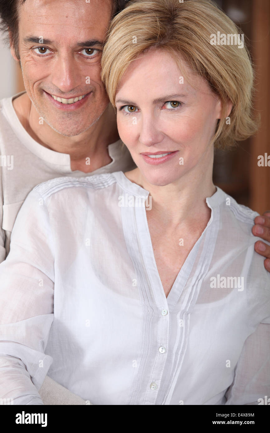 man and woman smiling Stock Photo - Alamy