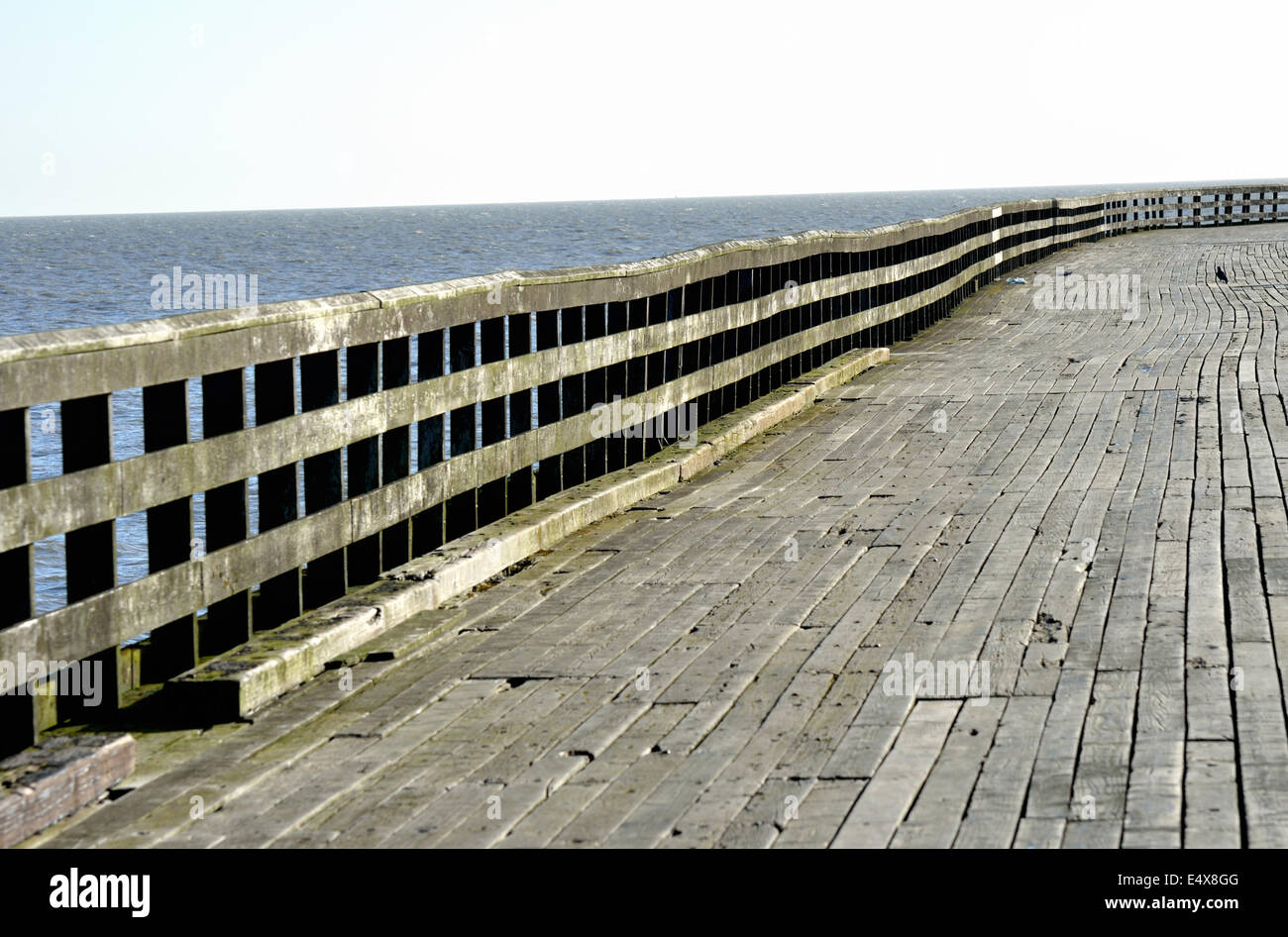 Wooden floor pier hi-res stock photography and images - Alamy