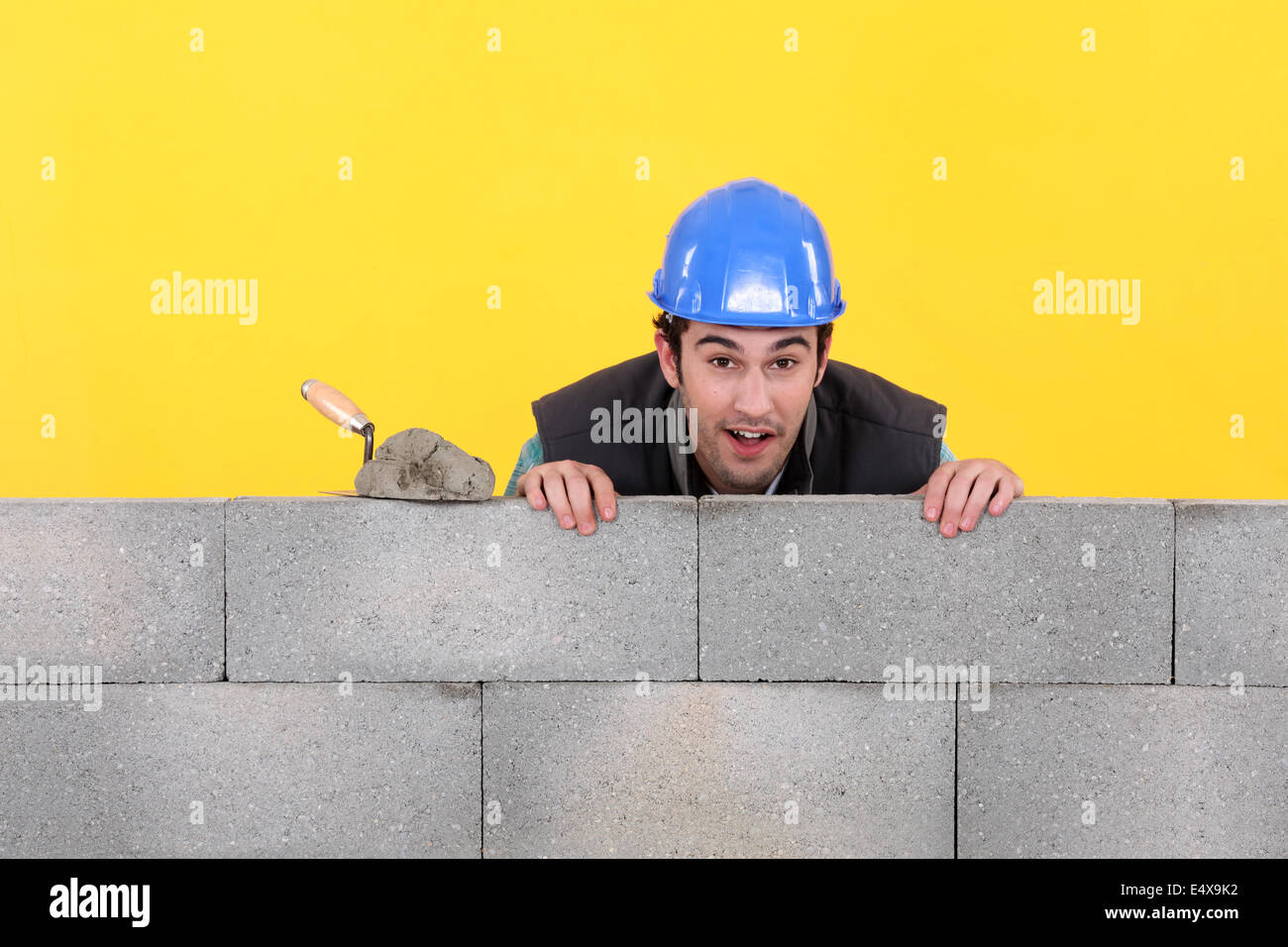 Mason at work Stock Photo - Alamy