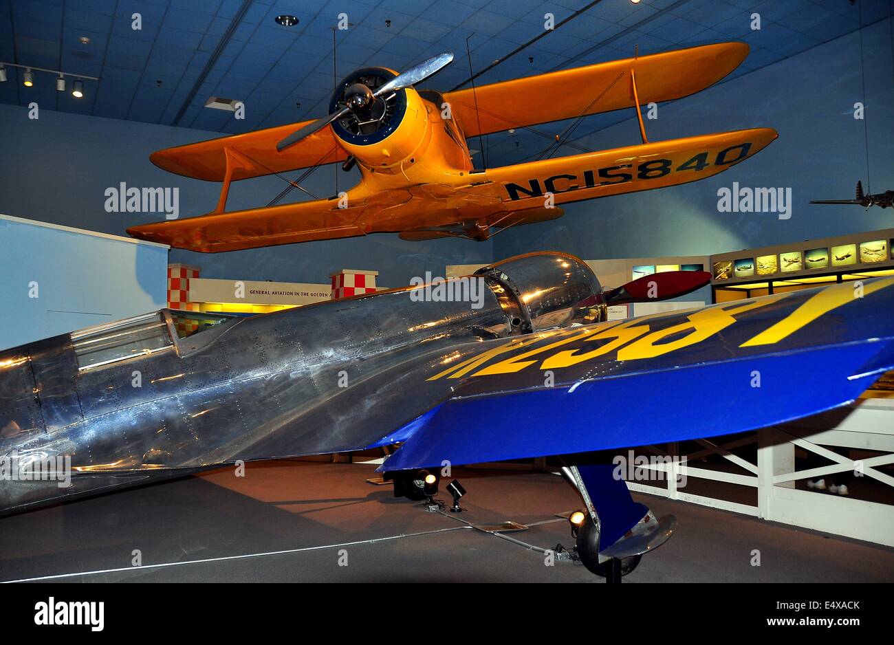 Washington, DC: Vintage single-engine aircraft at the NASA Museum ...