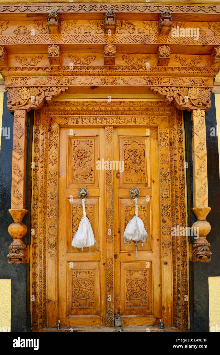 Old temple door Stock Photo - Alamy