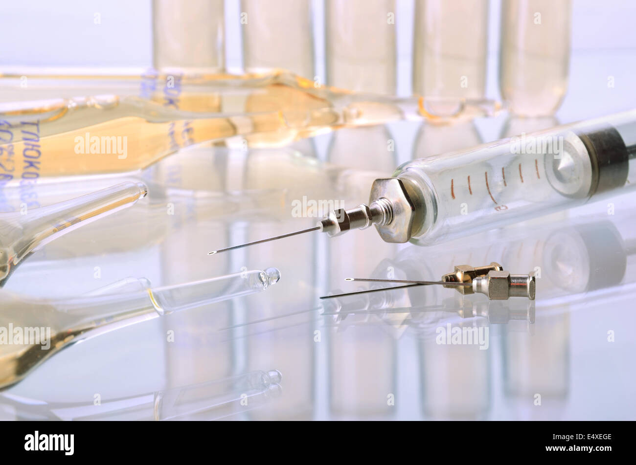 Soviet vintage NEW glass medical syringe set 2ml old reusable syringe ...