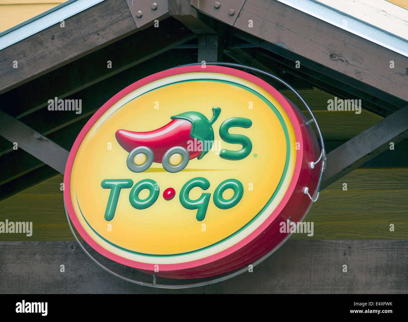 To go sign at a Chili's restaurant in Baltimore, Maryland Stock Photo ...