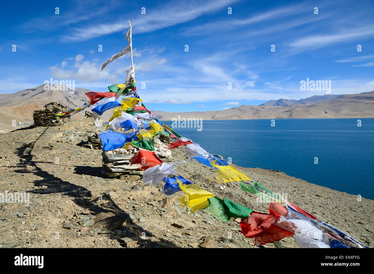 Himalayas prayer flags hi-res stock photography and images - Alamy