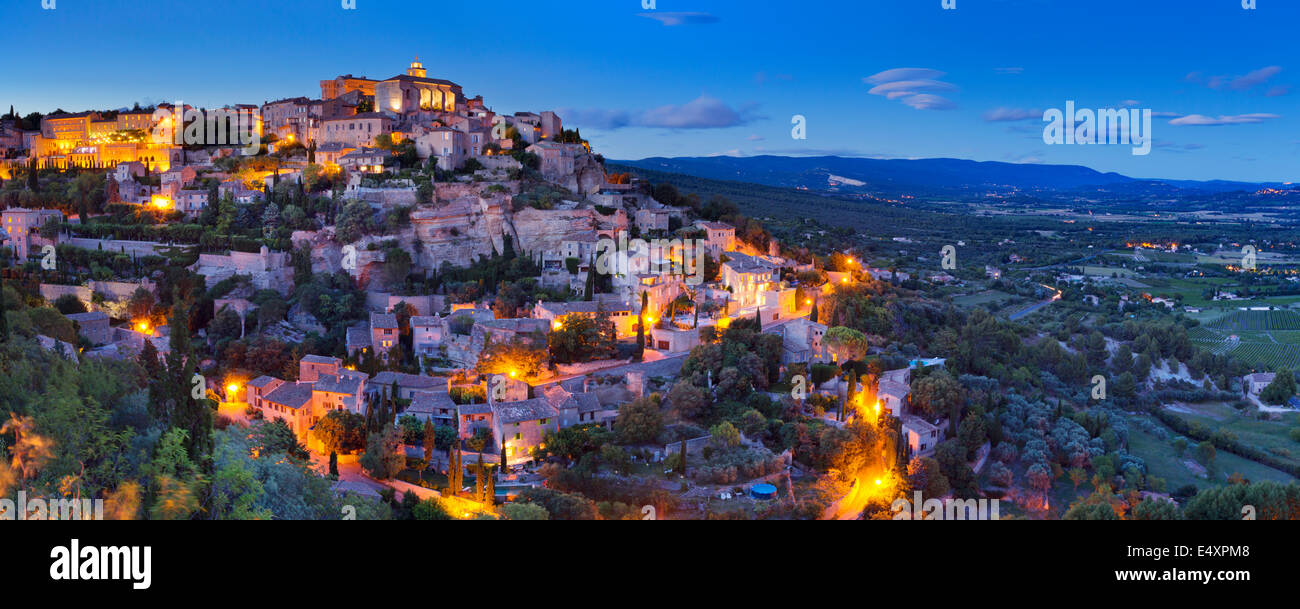 The historic village of Gordes in the Provence, France by night Stock ...