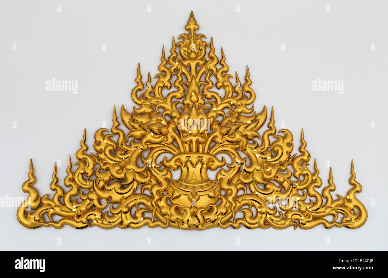 gold stucco Thai style Stock Photo - Alamy