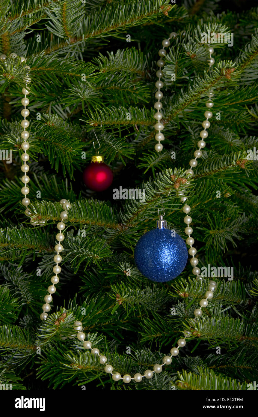 Pearl christmas ornaments hi-res stock photography and images - Alamy