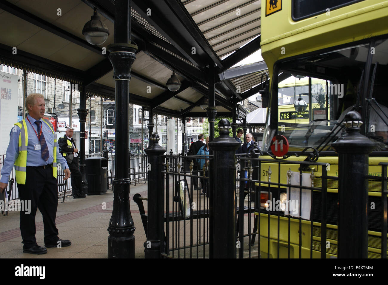 Bus at Harrogate Bus Station, Station Parade, Harrogate, South ...