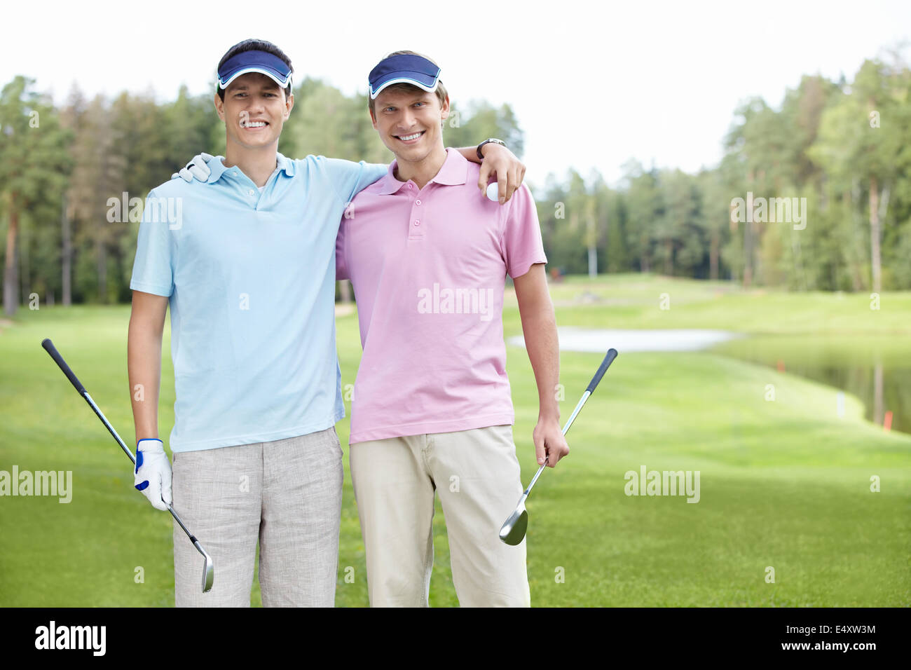Young golf players hi-res stock photography and images - Alamy