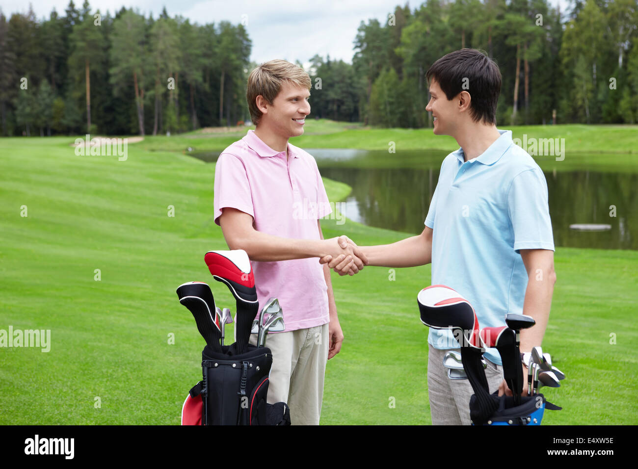 Golf handshake hi-res stock photography and images - Alamy