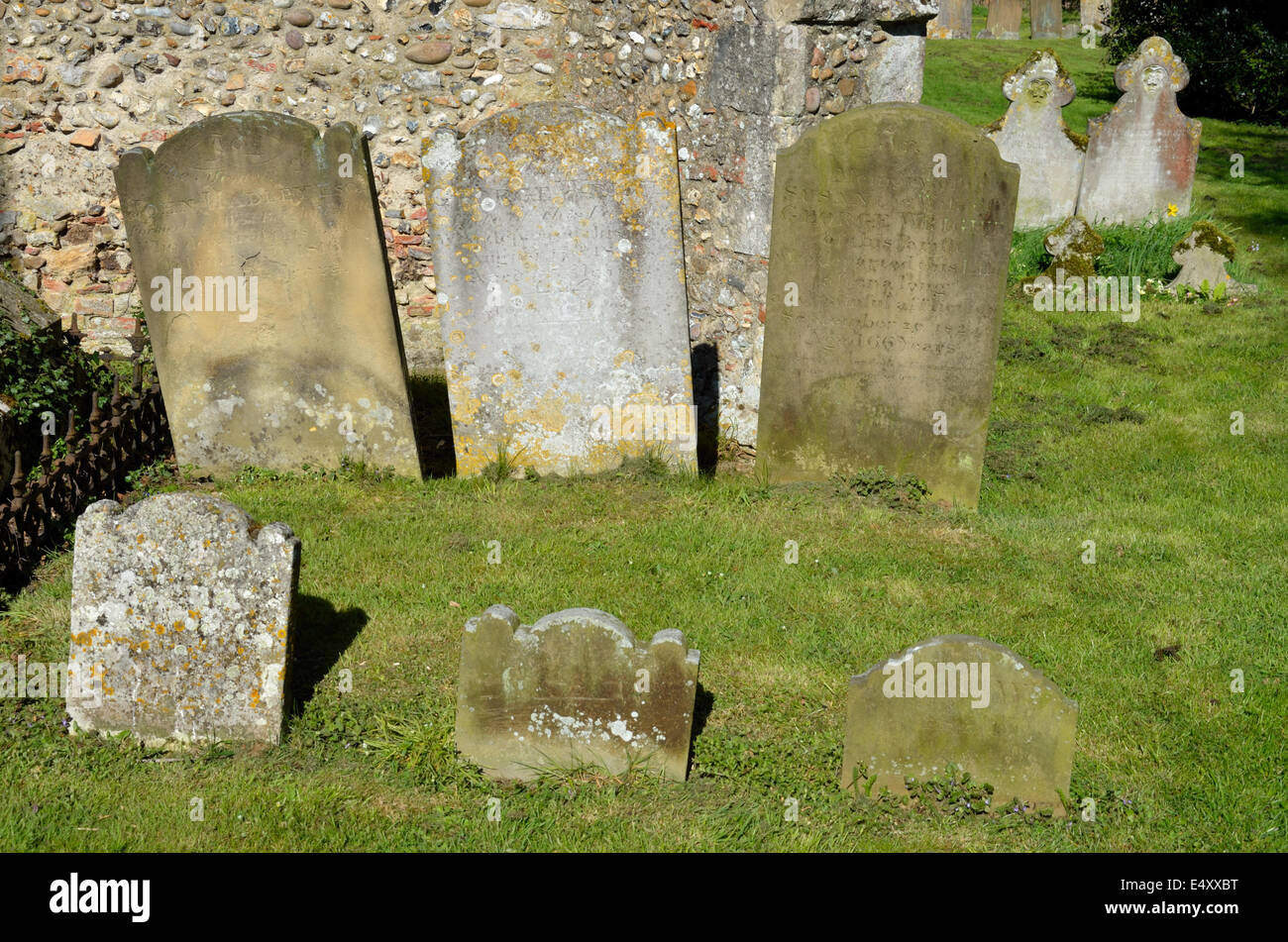 Private family graveyard hi-res stock photography and images - Alamy