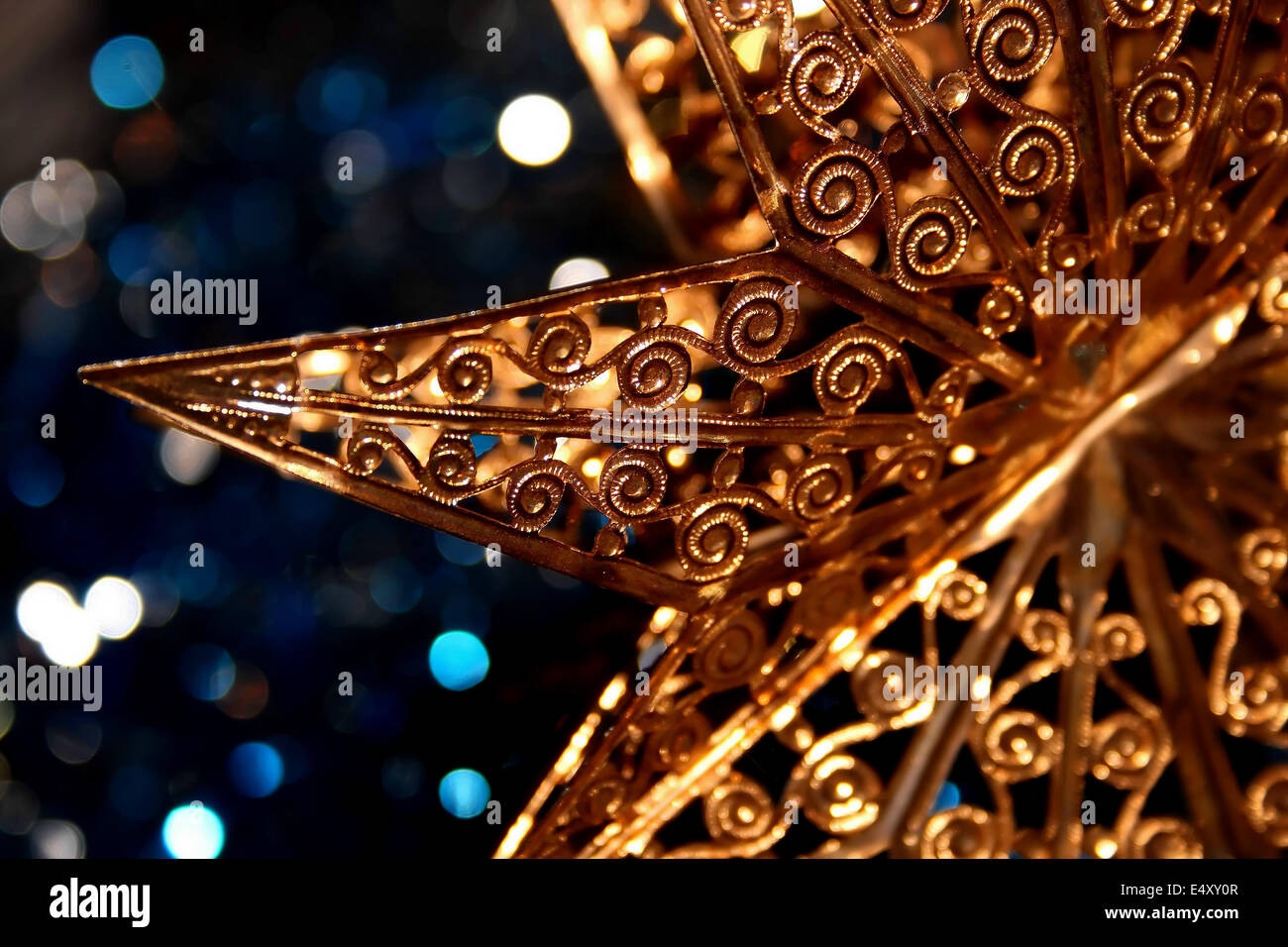 golden xmas star Stock Photo - Alamy