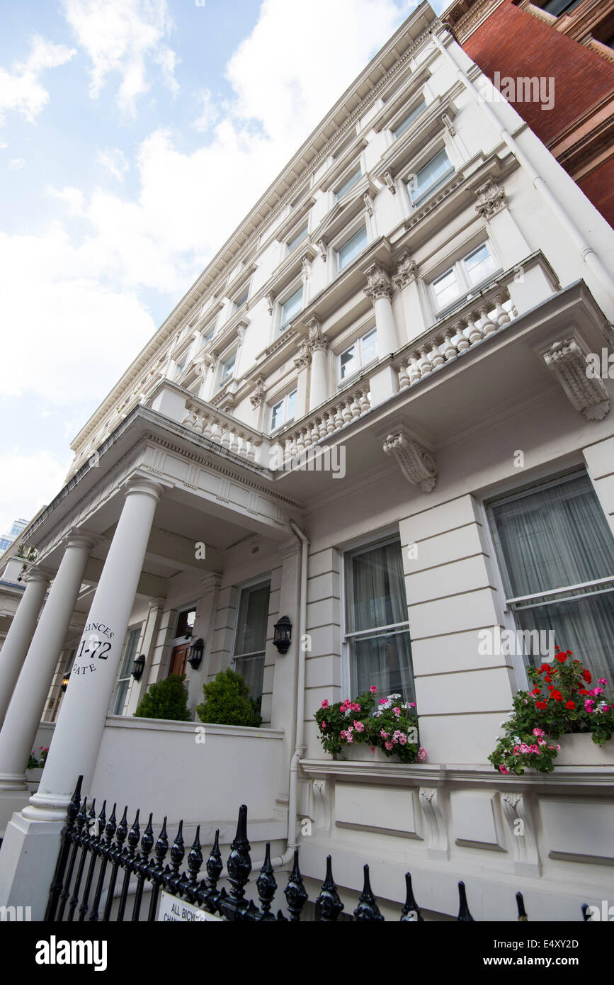 Princes gate hi-res stock photography and images - Alamy