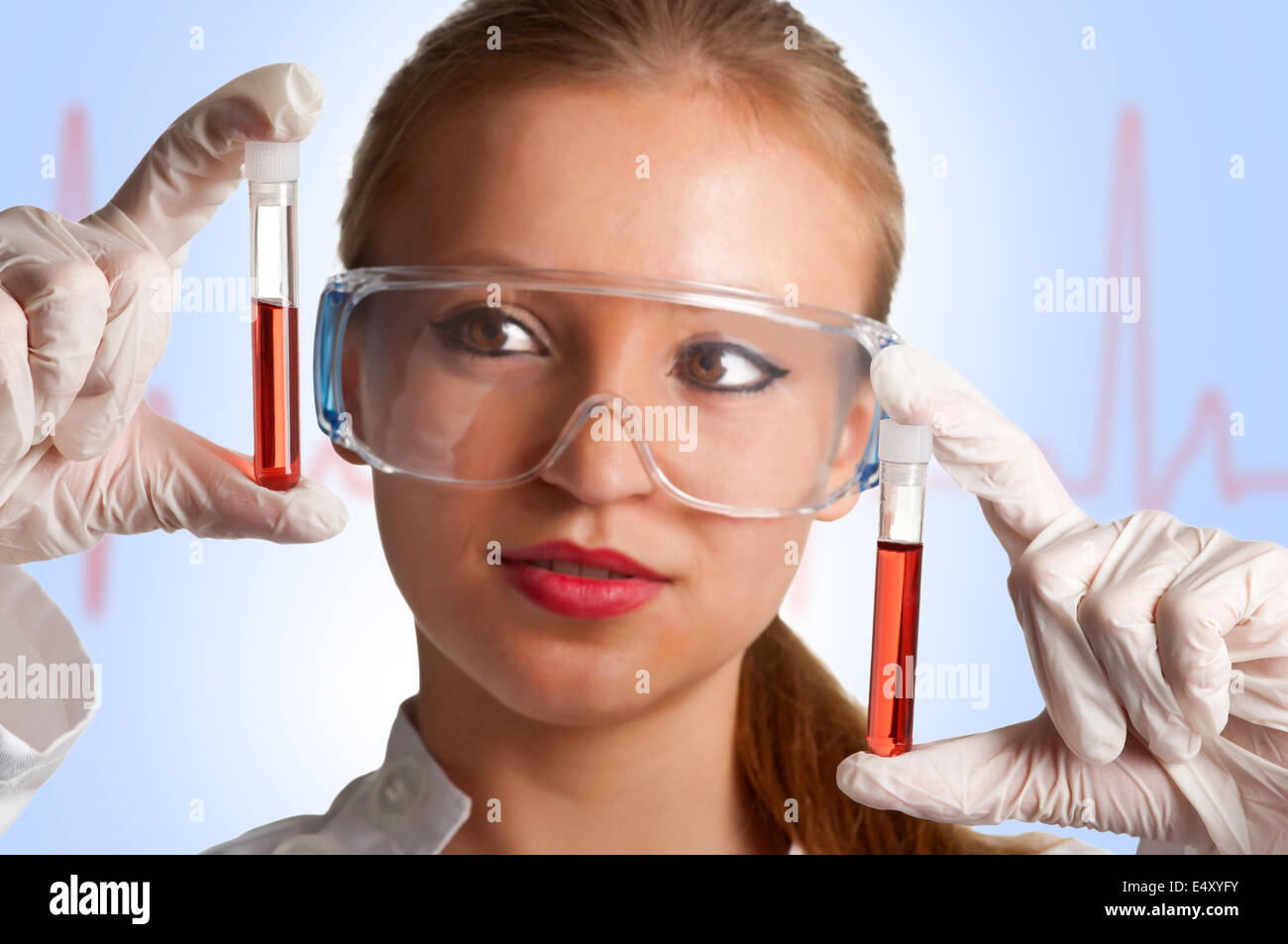 Blood lab study hi-res stock photography and images - Alamy