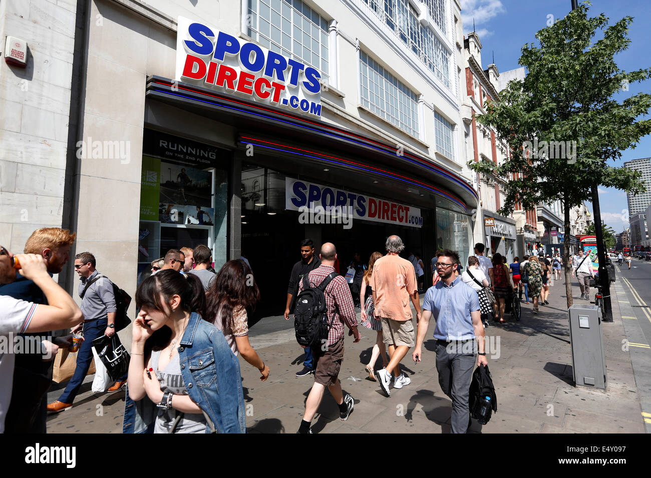 UK, London : Sports Direct is pictured on Oxford Street in Central ...