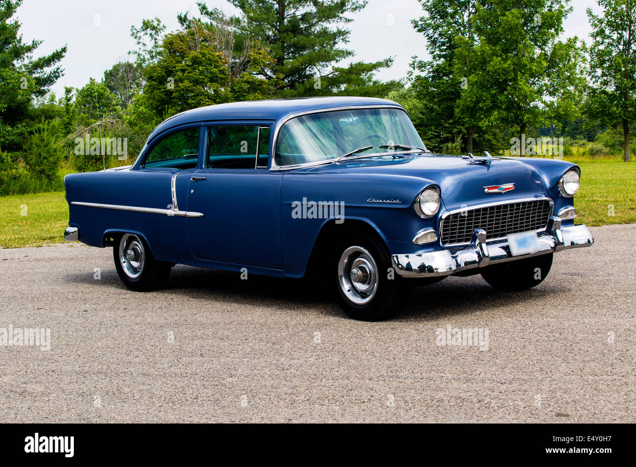 1950s 1955 automobile chevrolet vintage hi-res stock photography and ...