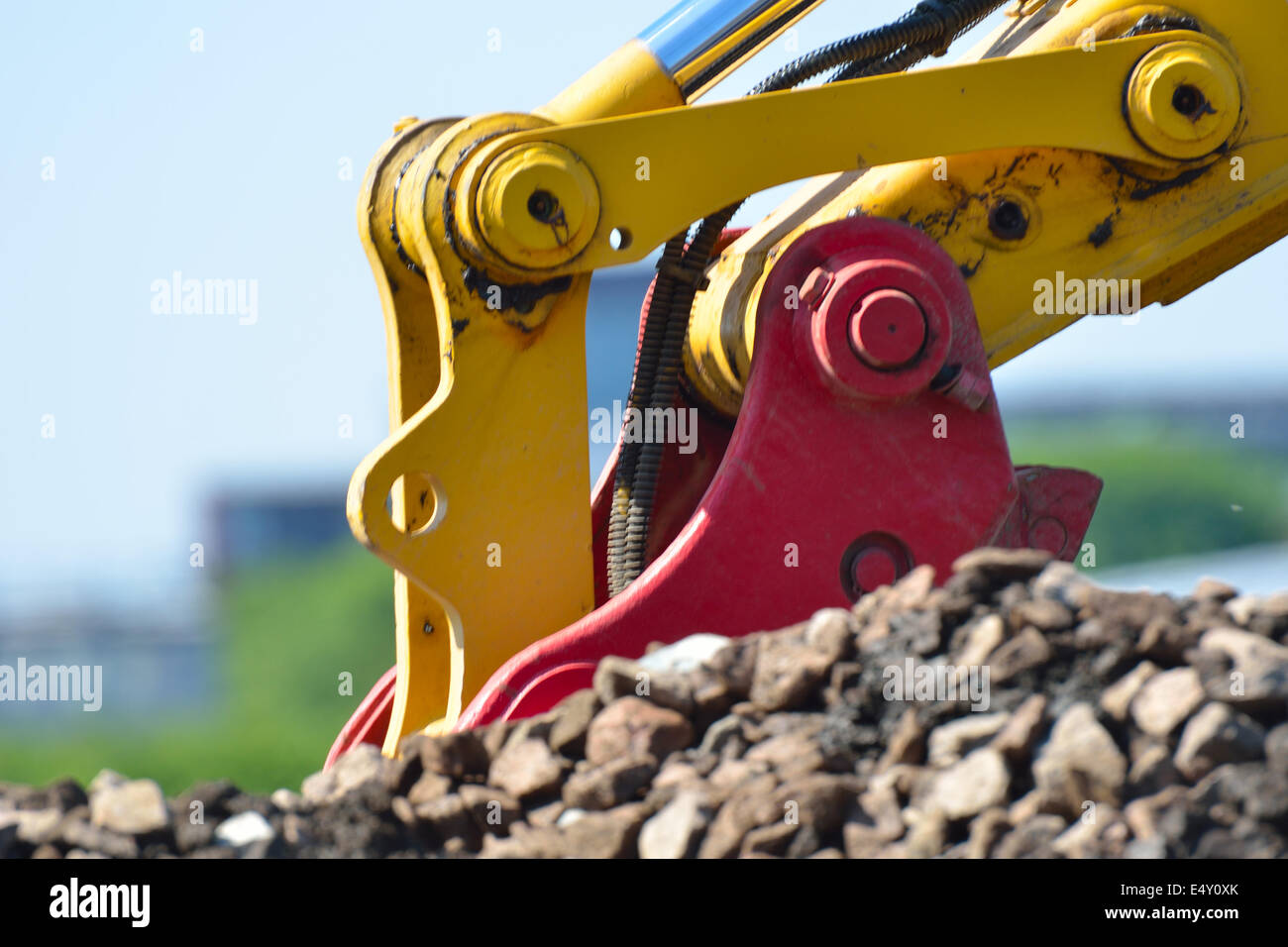 Red mechanical digger hi-res stock photography and images - Alamy