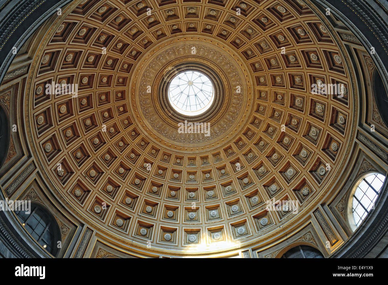 Inside of Vatican museum Stock Photo - Alamy