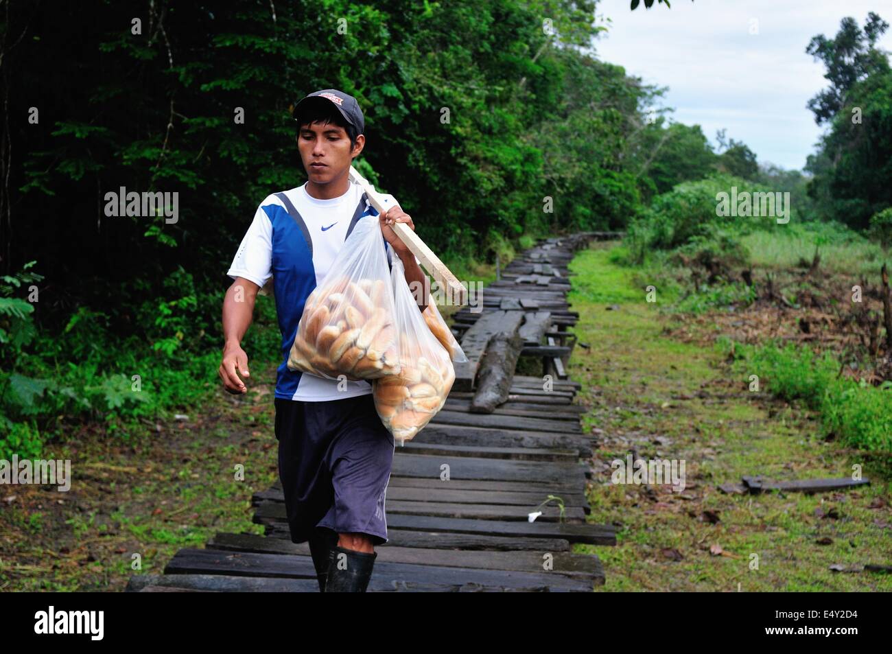 Bread seller in PANGUANA . Department of Loreto .PERU Stock Photo - Alamy