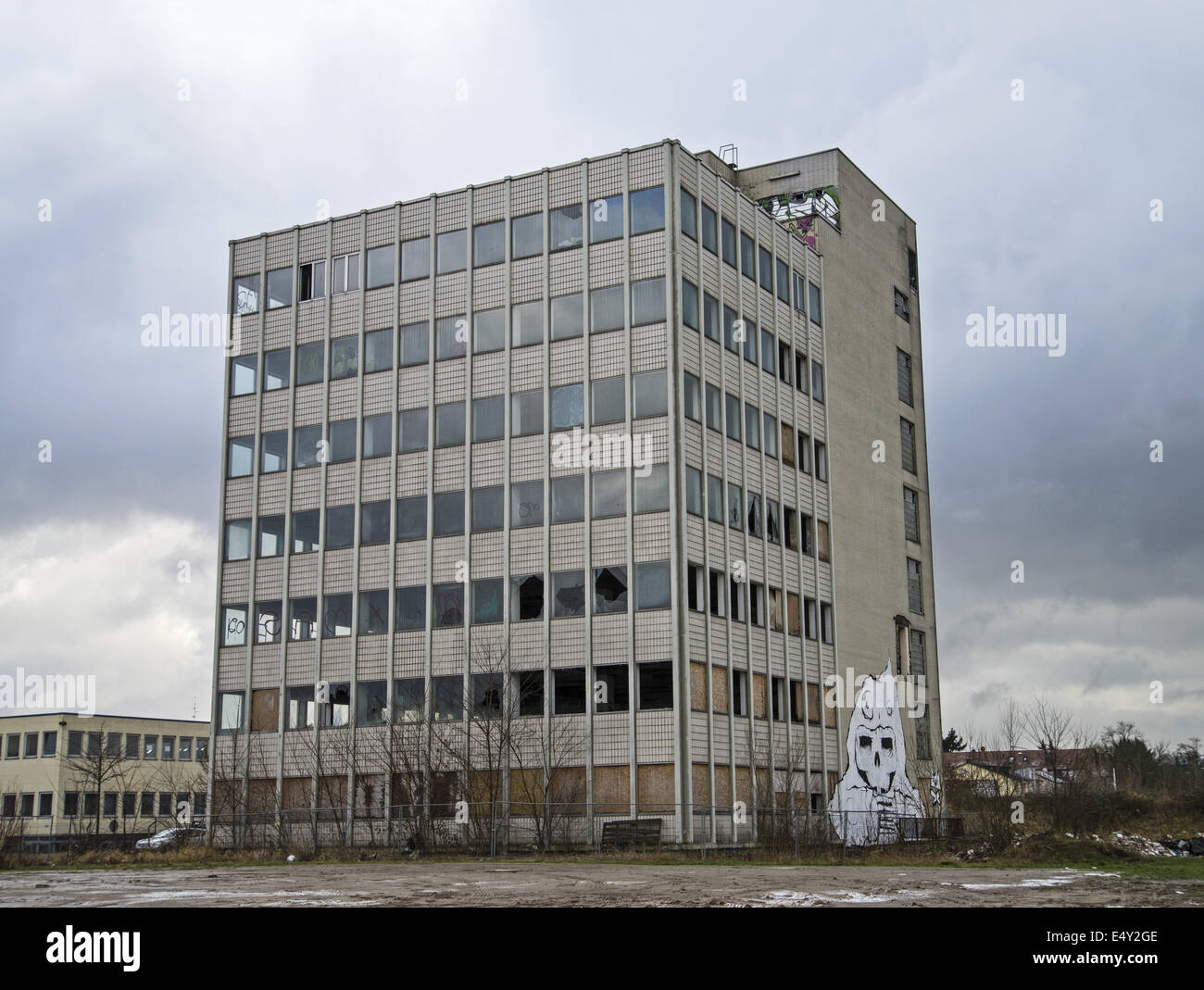 Rundown Property High Resolution Stock Photography and Images - Alamy