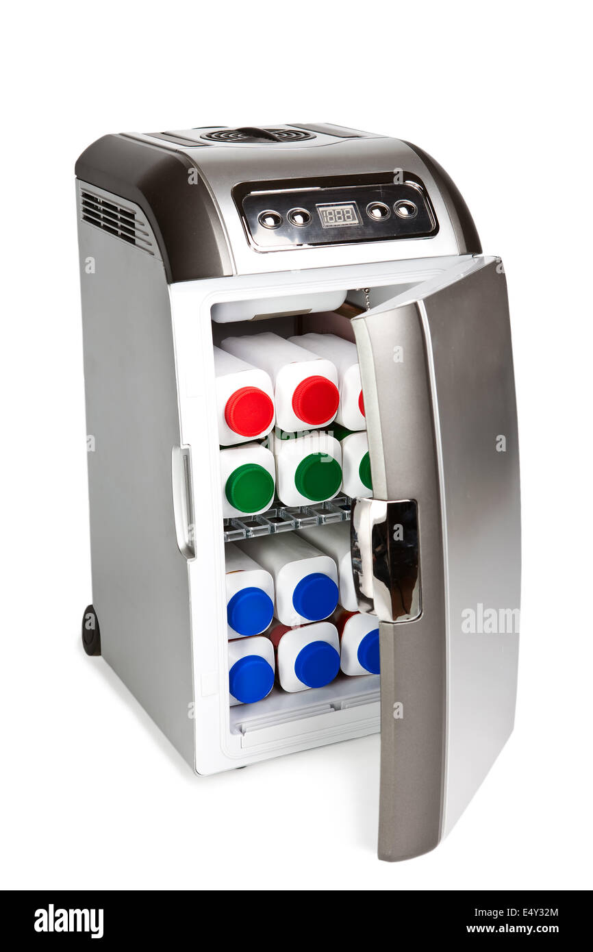 traveling automobile refrigerator with bottles Stock Photo - Alamy
