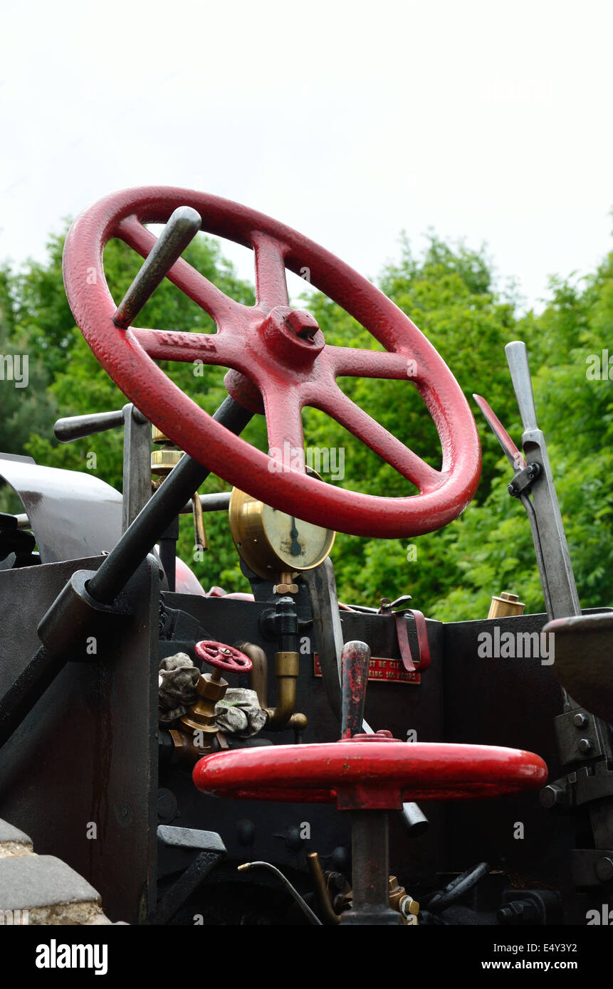 traction engine steering wheel Stock Photo - Alamy