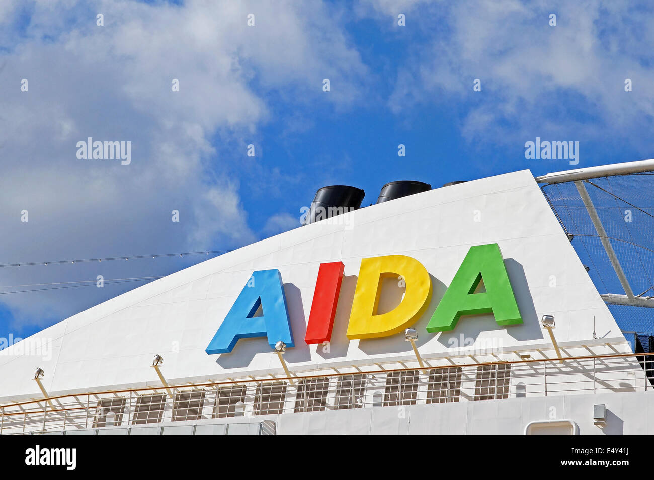 Aida bella cruise ship logo hi-res stock photography and images - Alamy