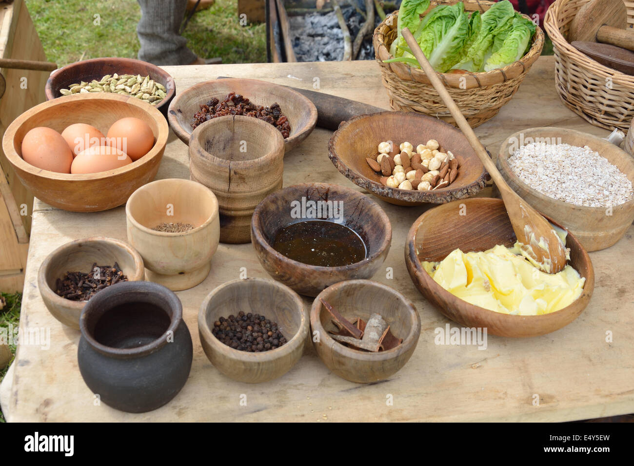 Table of medieval food Stock Photo - Alamy
