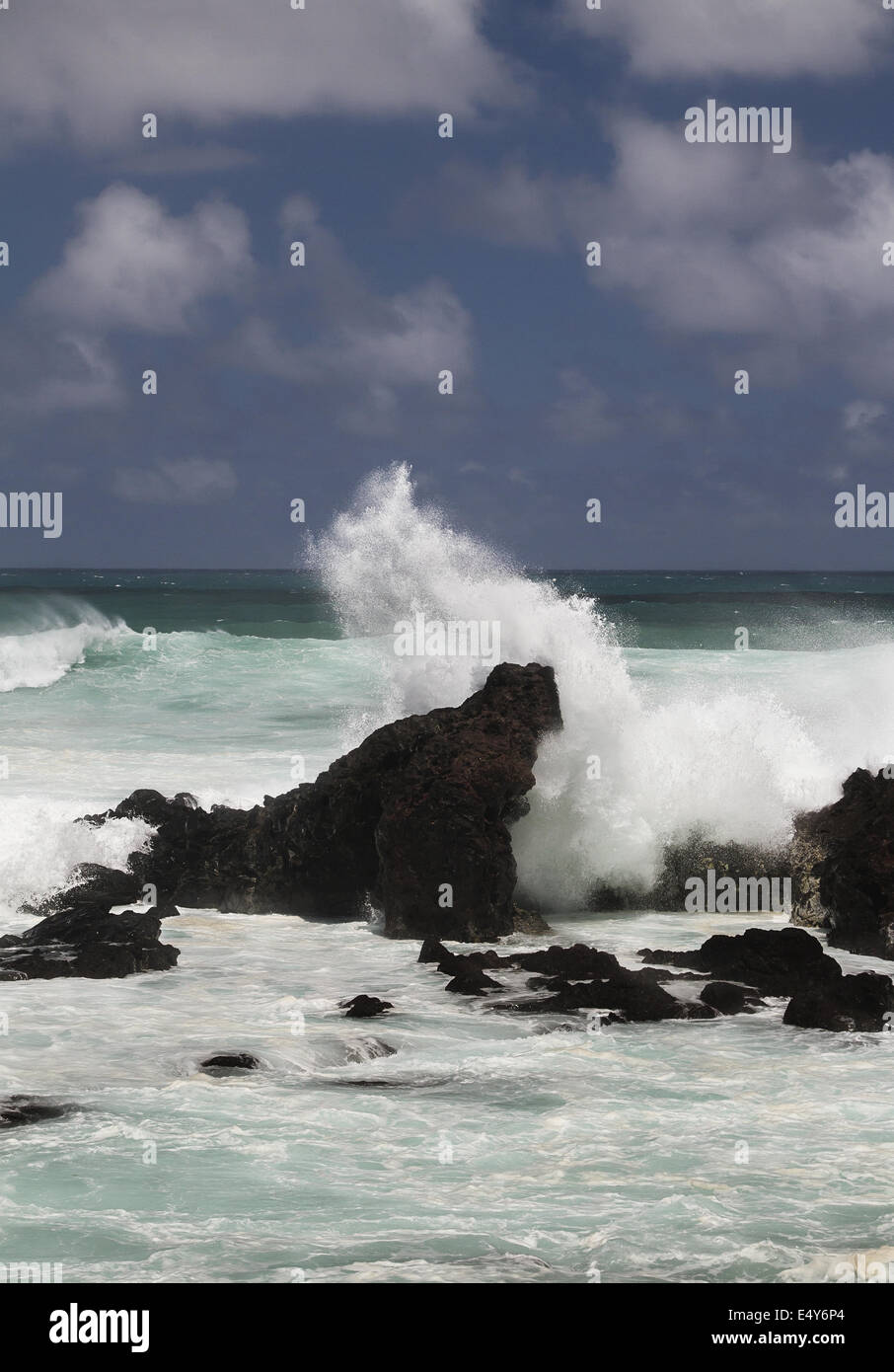 Wave crashing in volcanic hi-res stock photography and images - Alamy