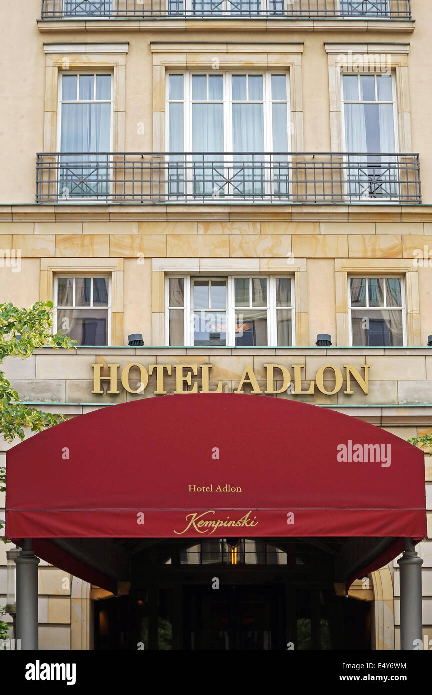 Hotel Adlon Berlin Germany Stock Photo - Alamy