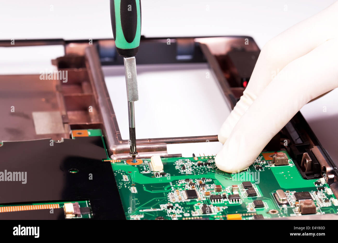 Laptop fixing hi-res stock photography and images - Alamy