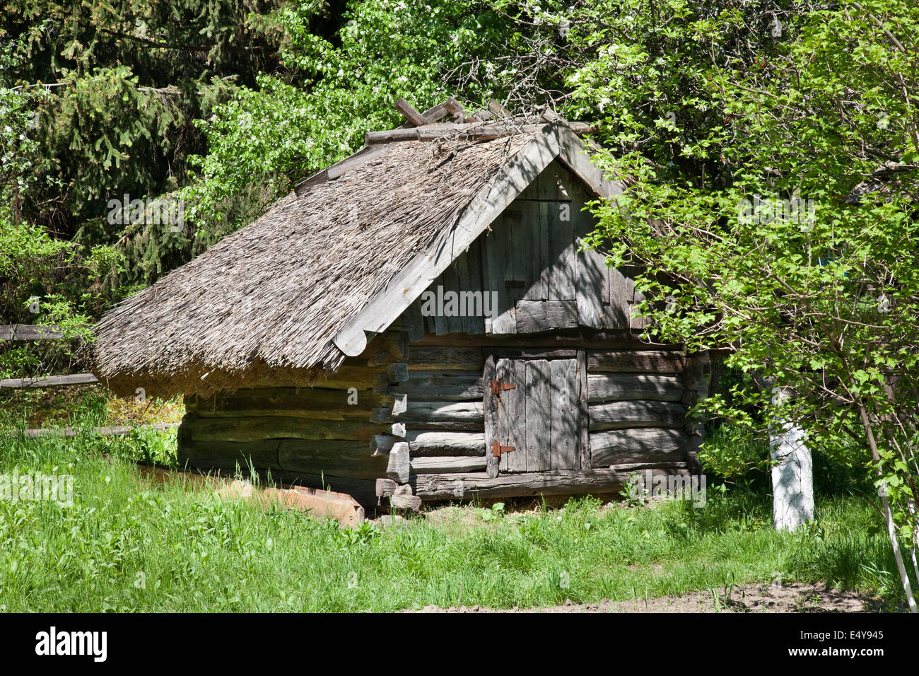 Traditional hut hi-res stock photography and images - Alamy