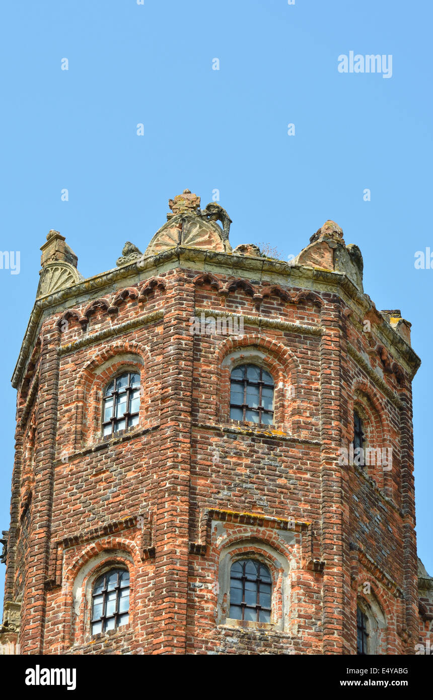 Elizabethan tower hi-res stock photography and images - Alamy