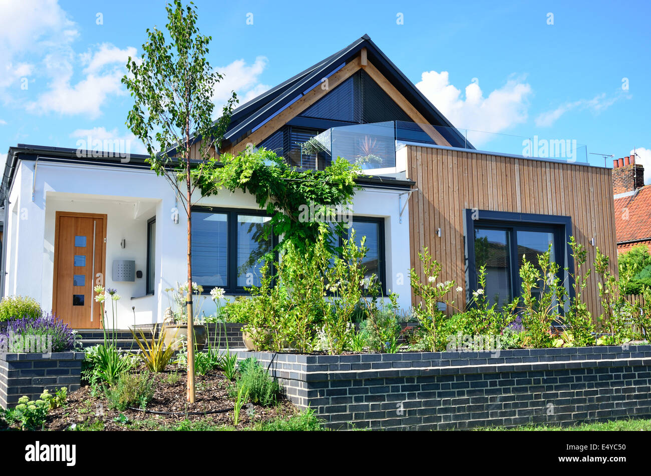 Modern architectural home hi-res stock photography and images - Alamy
