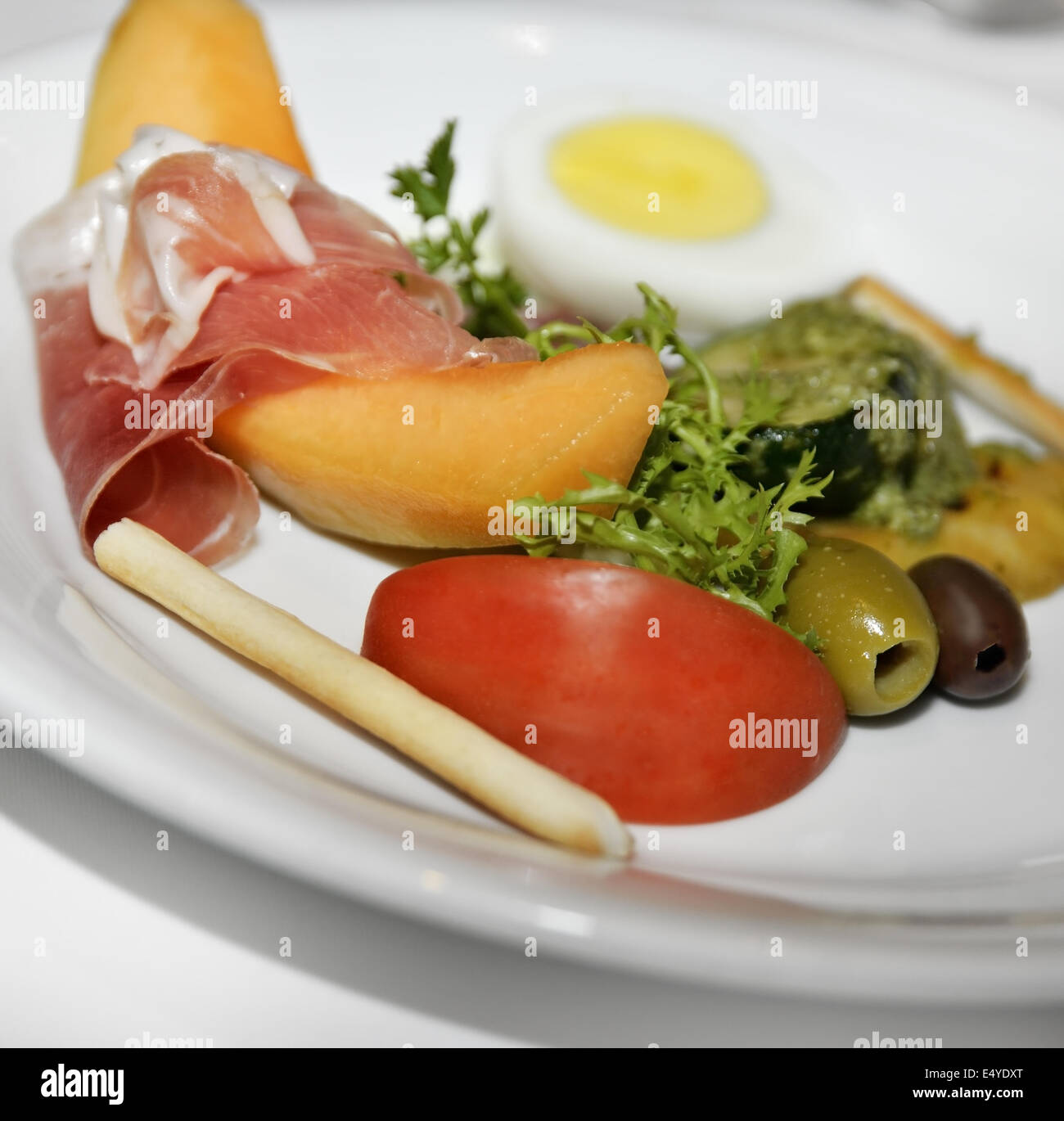 Appetizer plate hi-res stock photography and images - Alamy