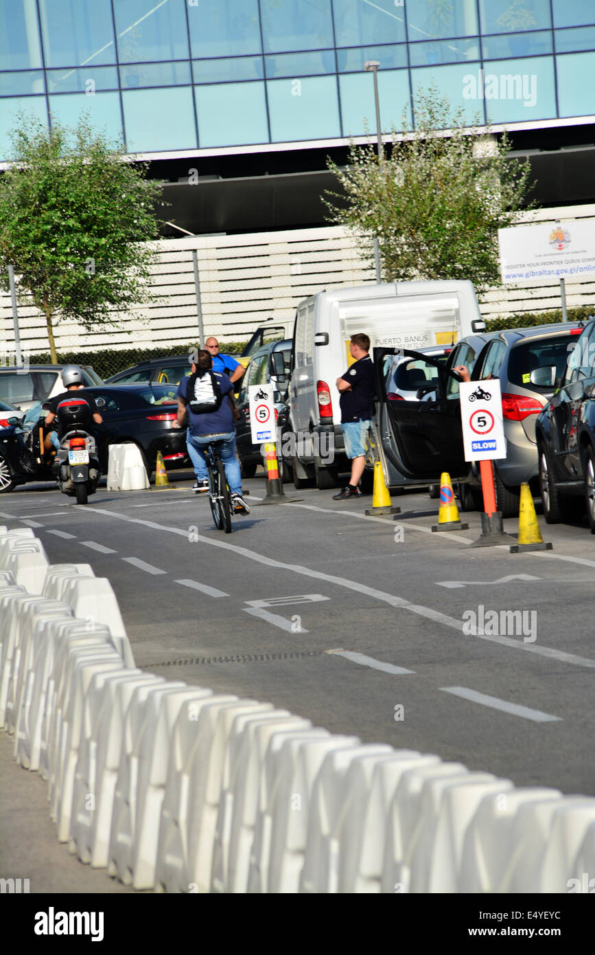 Cars at the gibraltar border hi-res stock photography and images - Alamy
