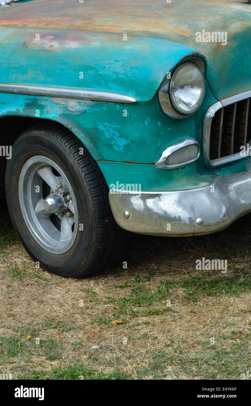 Detail of american rusty car Stock Photo - Alamy