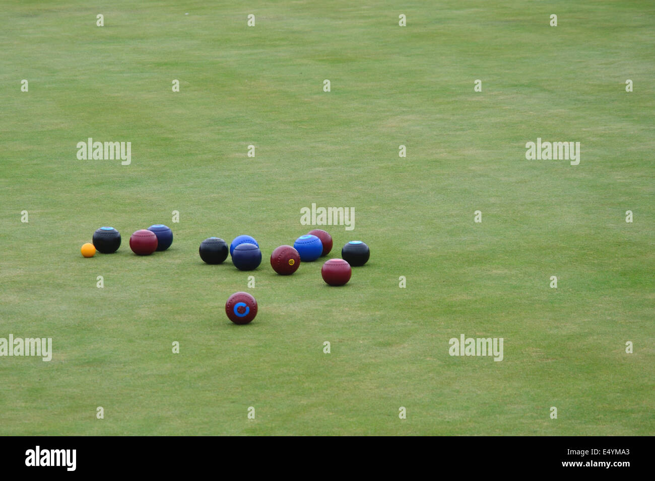 Lawn bowling balls and jack hi-res stock photography and images - Alamy