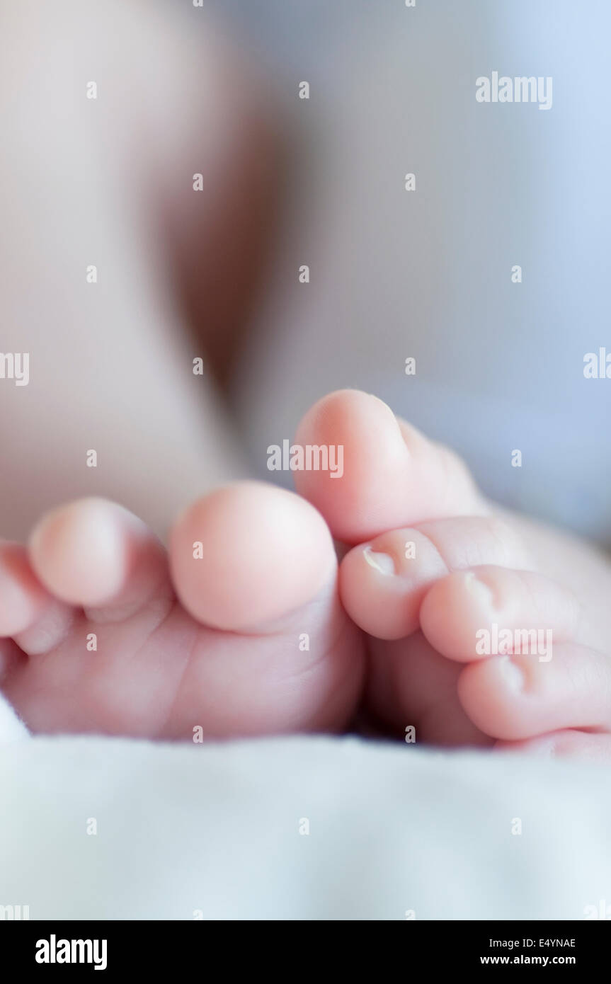 Picture of a new born foot. Baby picture Stock Photo - Alamy