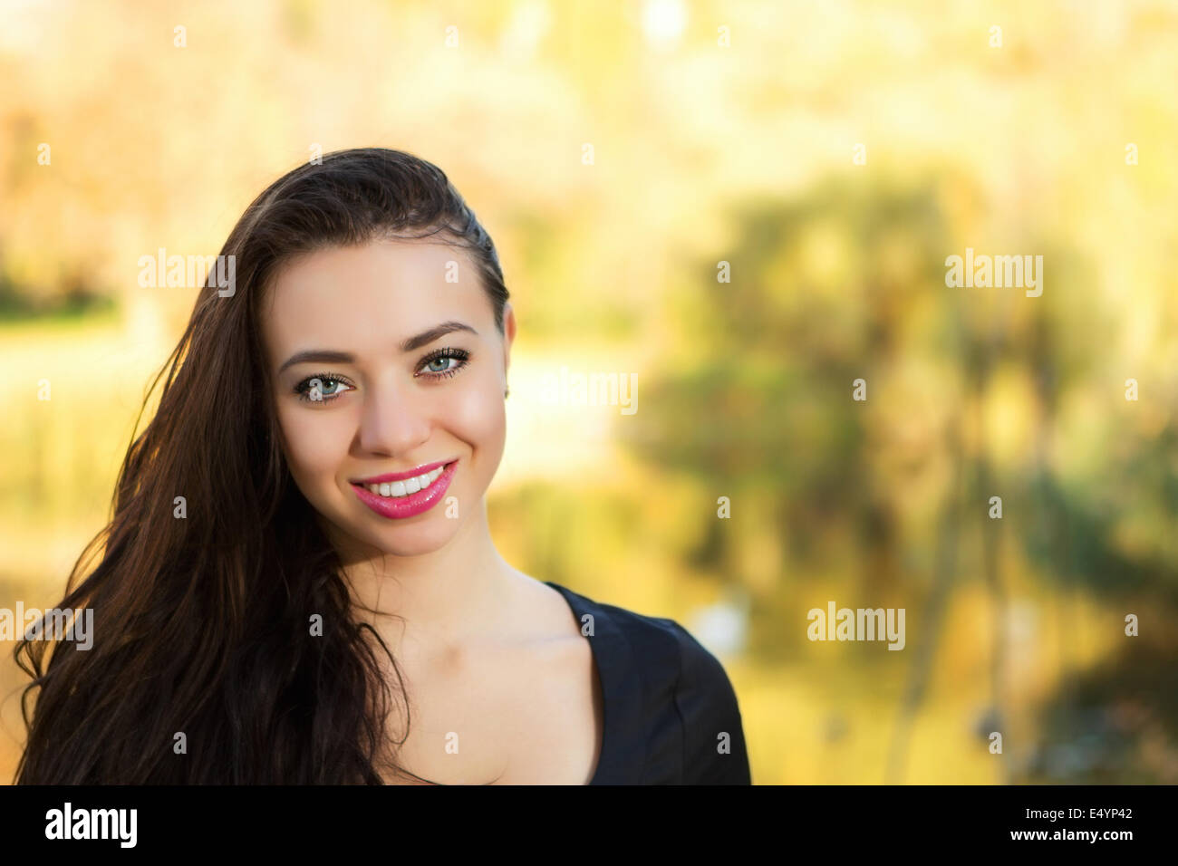 Pretty smiling woman Stock Photo - Alamy
