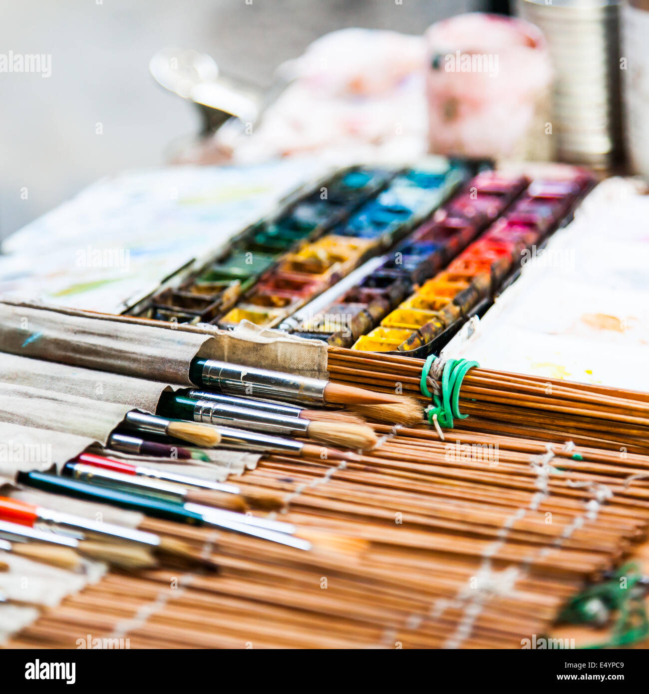 Street artist tools Stock Photo - Alamy