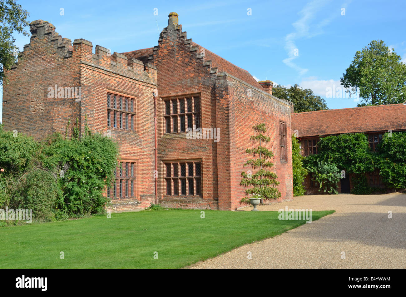 Entrance hall country home hi-res stock photography and images - Alamy