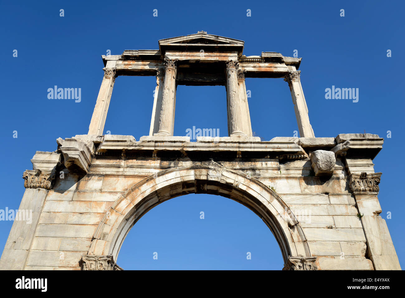Hadrian s arch athens hi-res stock photography and images - Alamy