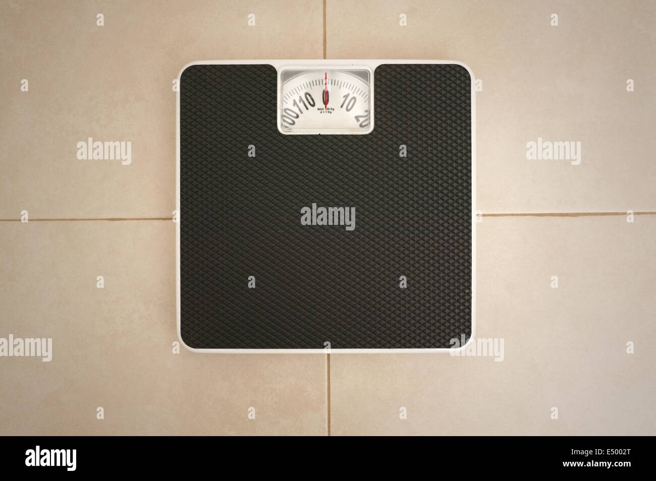 Weighing room hi-res stock photography and images - Alamy