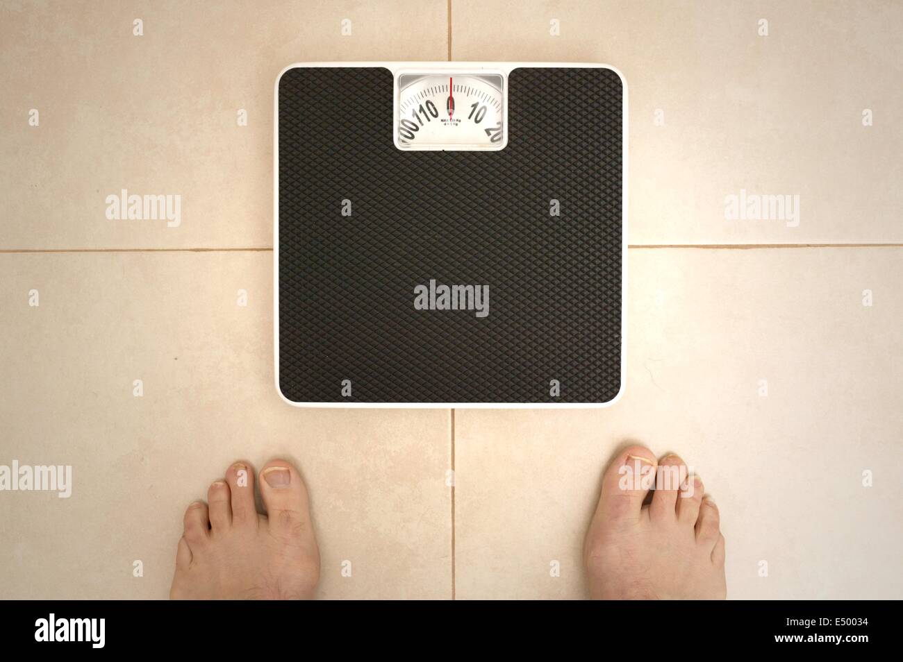 Weighing room hi-res stock photography and images - Alamy
