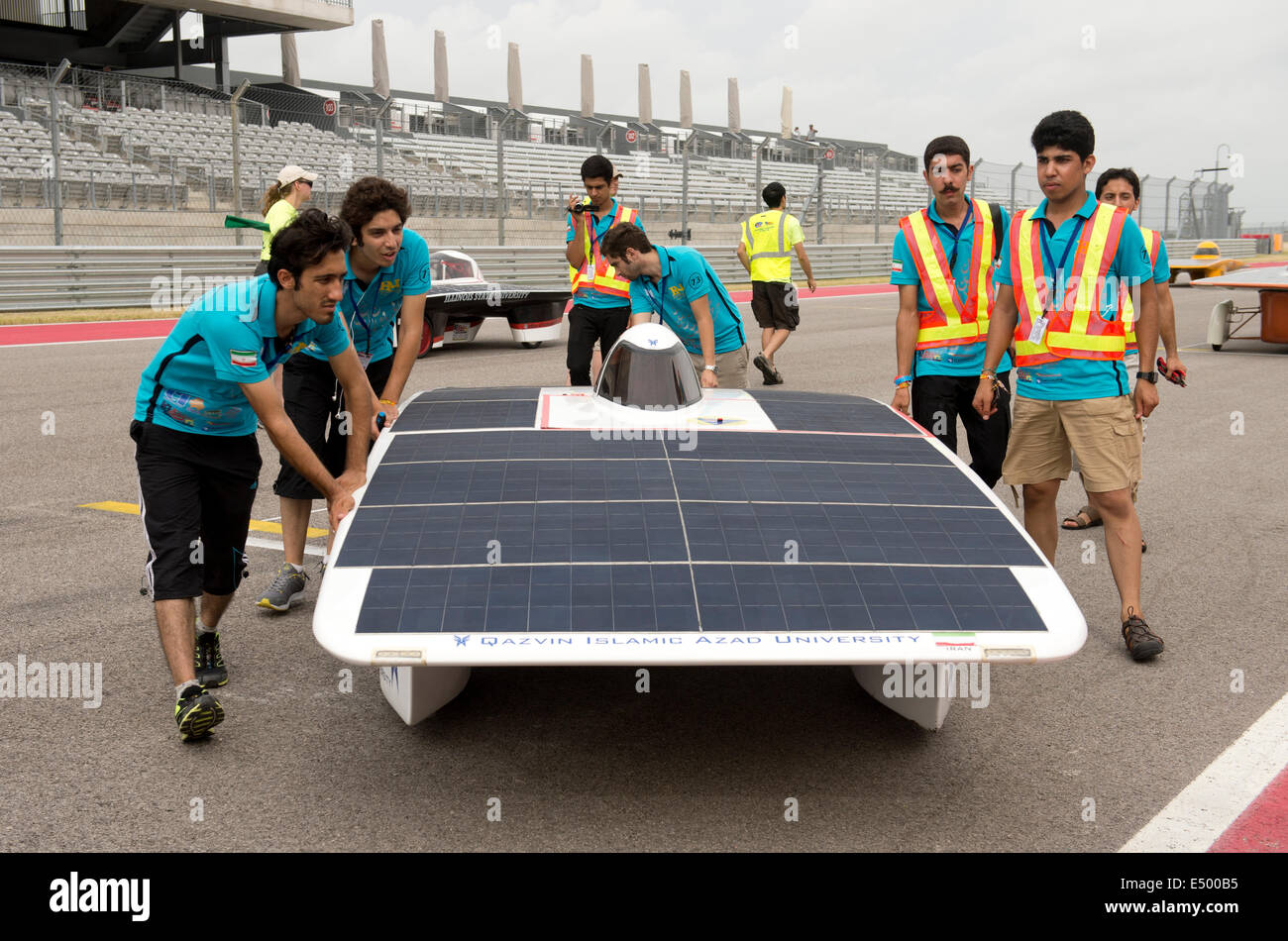 Solar challenge qualifying race hi-res stock photography and images - Alamy